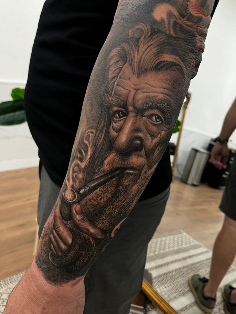 Guest Artist Alvaro Sanchez : Black & Grey Realism Tattoo